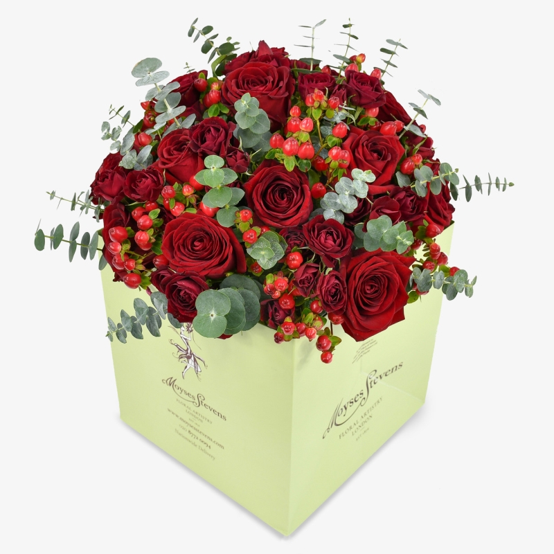 Classic Red Rose Bouquet | بوكيه ورد أحمر كلاسيك| Luxury Flower ...